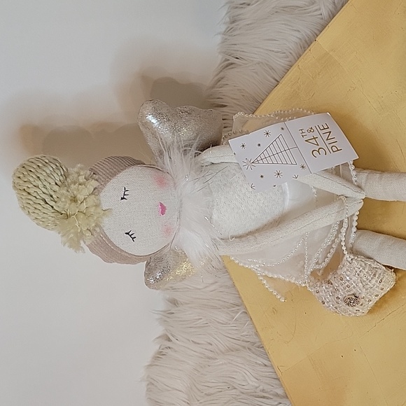 34th & Pine | Accents | 34th Pine Angel Ballerina | Poshmark